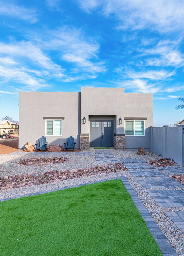 Charming 2-bedroom Casita, Private Backyard With Grill, Putting Green,cornhole - Buckeye, AZ
