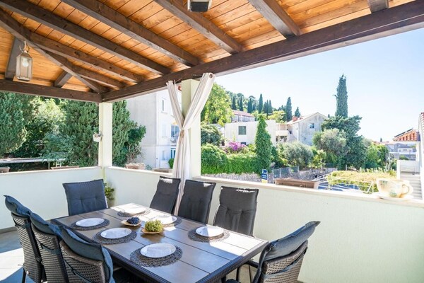 Charming 4-bedroom Villa With Wifi, Ac Above Sunset Beach - Dubrovnik