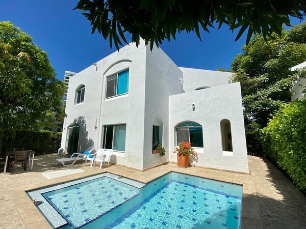 Casa De Playa Con Piscina Privada Y Acceso Al Mar. Ideal Para Familias Y Amigos. - Taganga