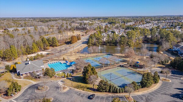 Sir Willingham Manor - Triple King @ Breckenridge - Cary, NC