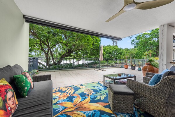 Riverfront Excellence! 2bed/2bath/2car ~ West End - Salisbury