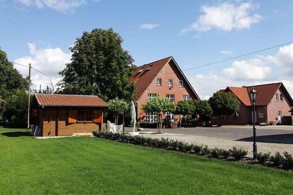 Bauernhofpension Löbbert, Vacation Apartment Kornblume, 57sqm, 2-5 Persons - Haltern am See