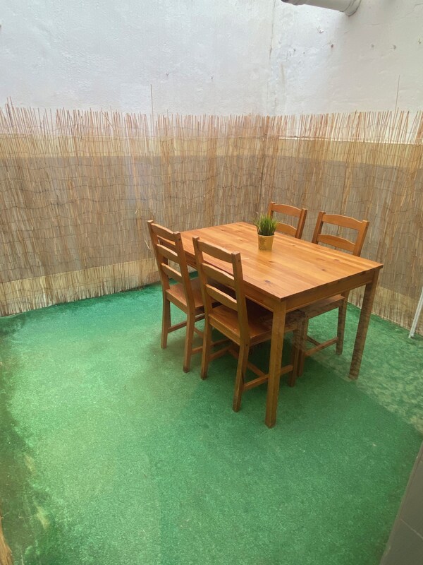 The Vintage House, Close To Downtown, 2 Private Patios - Elche
