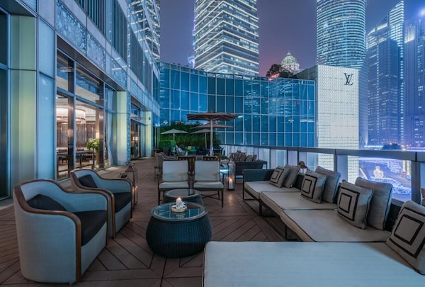Exe. Studio Near Shanghai World Financial Centre - Shanghai