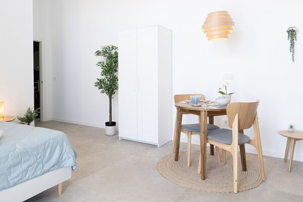 Loft Valencia Near Train Station Ave - Uy70_a - Valensiya