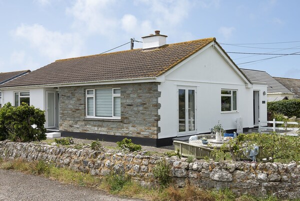 Finest Retreats | Chyvounder - Porthcurno