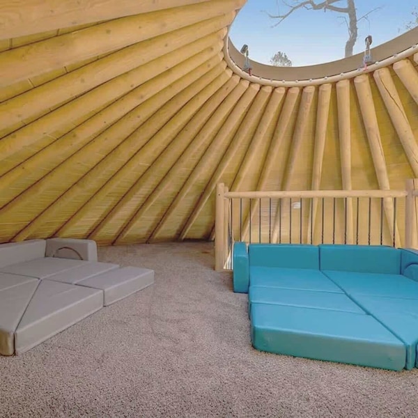 Magnolia + Monroe Luxury Connected Yurt-cabins - Canyon Lake, TX
