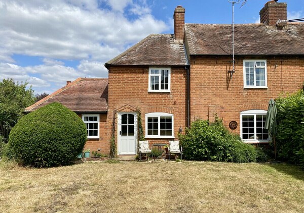 Chapel Cottage - Nacton - Ipswich