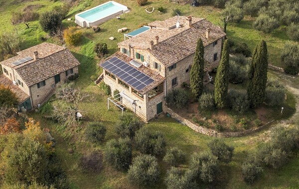 Casale Delle Farfalle 12, Emma Villas - Todi