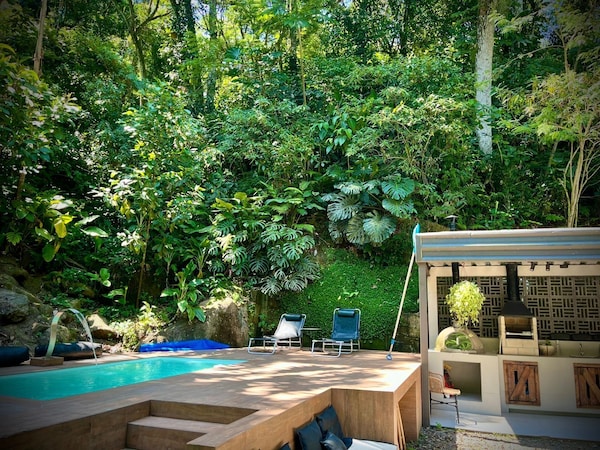 Container House In The Forest Just 10 Km From The Most Beautiful Beaches In Rio! - Recreio dos Bandeirantes