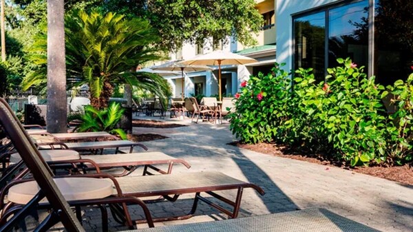 Family-friendly Room Near Barefoot Landing + Myrtle's Sights - North Myrtle Beach, SC