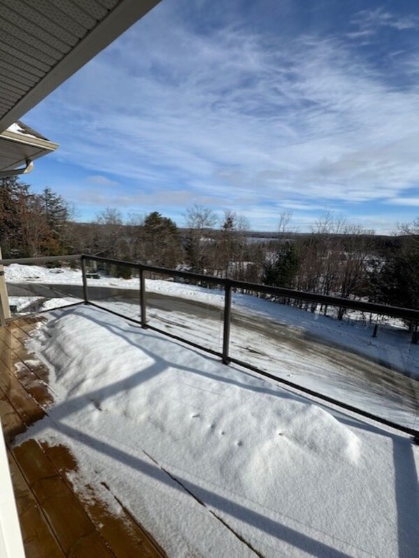 Lake View Lux Condo Beside Deerhurst/ski/golf/lake - Huntsville