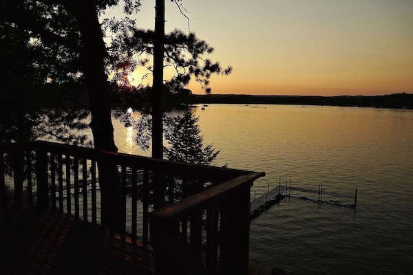 Escape To A Cozy Cottage On Ausable Lake, In Lupton, Michigan! - Rifle River Recreation Area, Lupton
