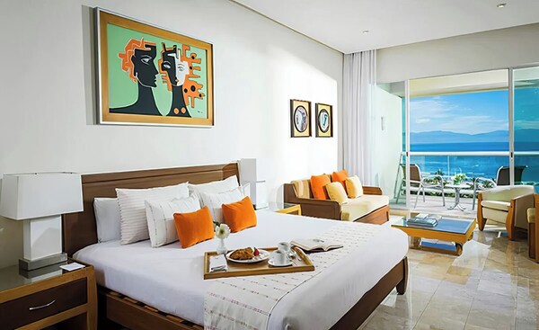 High-end Resort - Grand Mayan 2 Bed/2 Bath Suite At Vidanta Nuevo Vallarta - Nuevo Vallarta