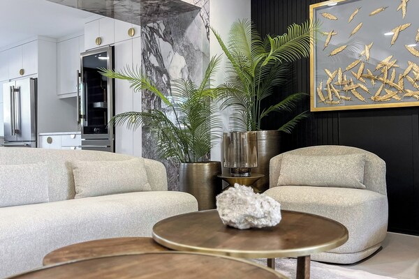 *Entire Home*luxury Retreat*hot Tub*a/c - アルバータ