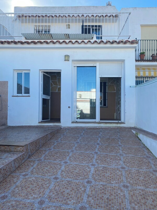 Vacation Home Right By The Sea With A View Of Gibraltar - Gibraltar