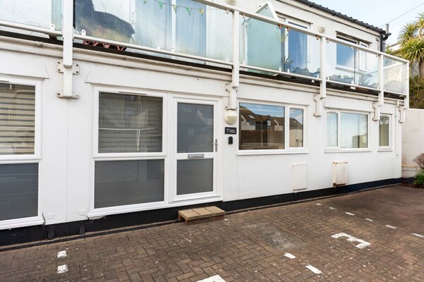 7 Lower Talland Apartments - St Ives
