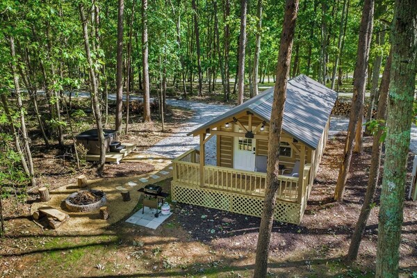 Woodland Cabin Retreat: Relax With Modern Touches - Mentone, AL