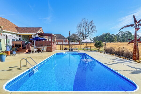 Golf Course Getaway W/ Private Pool In Chatsworth! - Chatsworth, GA