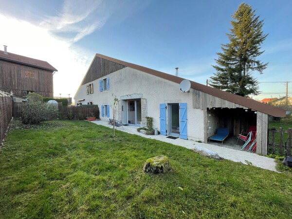 Gîte « La Grange D Annalys » 13 Personnes - Pontarlier