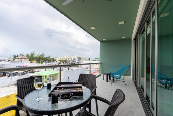 2br Condo Downtown W/rooftop Pool - Isla Mujeres
