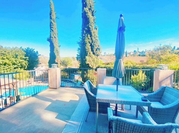Mediterranean 1 Bedroom Bungalow - Fontana, CA