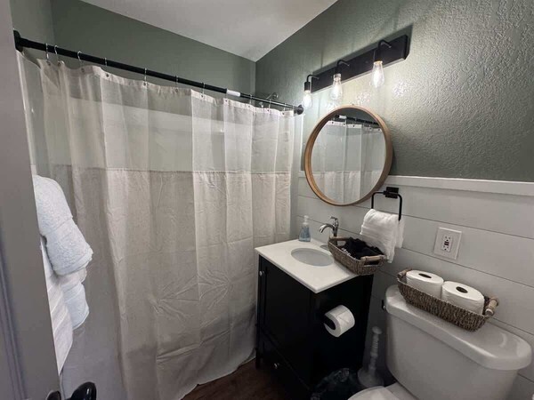 Radiant Ranch-nearderby-2k - Kansas