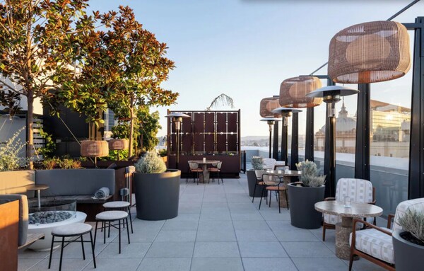 Pet-friendly Double Queen Room In Timbri Hotel, Sf, Near Golden Gate Theatre - San Francisco