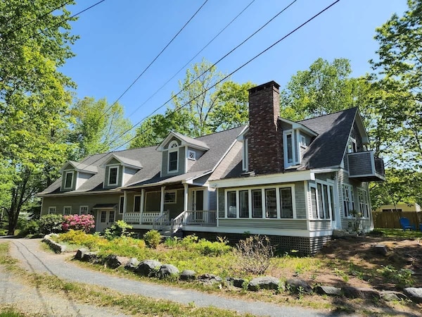 Acadia Lobsterman's Farmhouse & Cottage - 바 하버