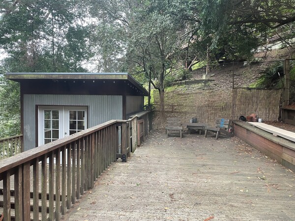 Soothing Cabin With Wifi In Oakland - Alameda, CA