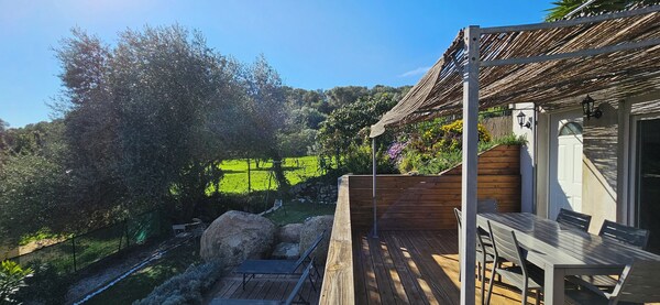 Mini Villa T3 Climatisée, Vue Mer, Cosy & Moderne - Olmeto