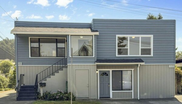 New Listing! Cube At Cal Poly- Arcata Charm And Convenience - Arcata Community Forest, Arcata
