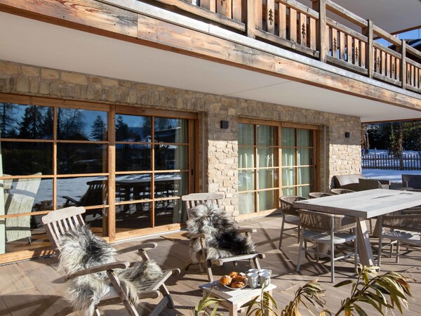Domaine Du Roc 1 /2 By Interhome - Les Diablerets