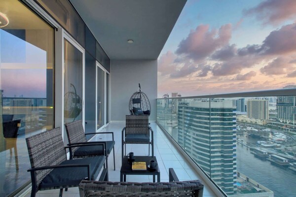 Luxury 2bd Apt With Pool, Gym & Business Bay Spot - Dubai