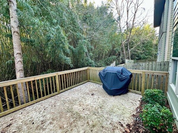Charming 2-bedroom Townhome With Ac, Wifi In Enjoyable Northport. King Bed - Tuscaloosa, AL