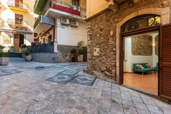 Appartement 'Taormina' Avec Wi-fi Et Climatisation - Taormine