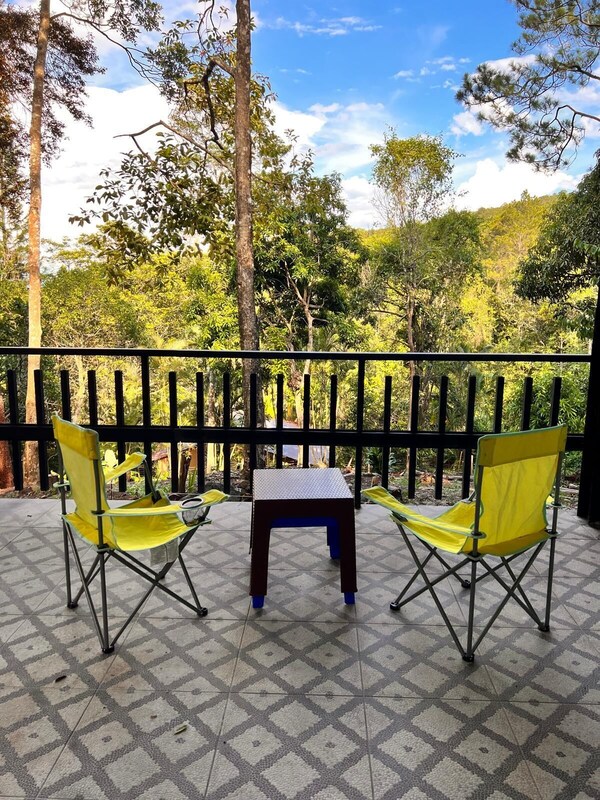 4 Bedroom Cabin In Lovely Jarabacoa With Pool - Dominica