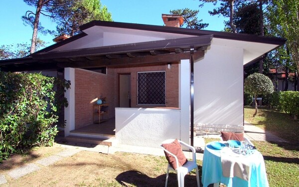 Bungalow Familiar Con Jardín Privado De Beahost Rentals - Lignano Sabbiadoro