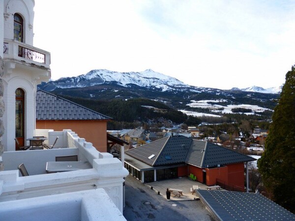 Appartement 3 Pièces Avec Terrasse Et Parking à Jausiers - Lac du Lauzanier