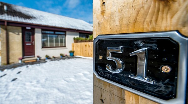 Heather Cottage Is Perfect For A Romantic Break In The Highlands. - Aviemore
