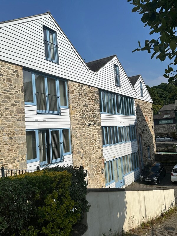 Stunning Duplex Apartment In Listed Building - Falmouth