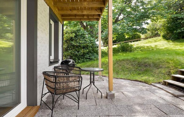 Awesome Home In Huskvarna With Wifi - Jönköping