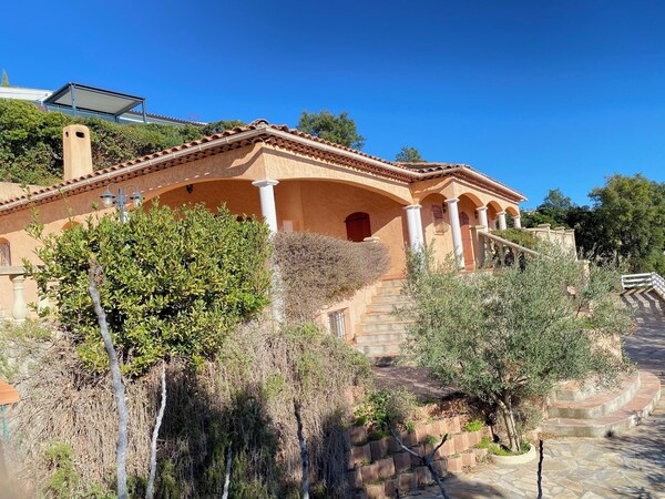 Villa With Pool, Terraces And Panoramic Sea View - Hyères