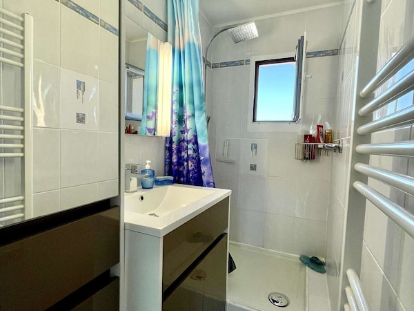 Appartement 2 Pièces Avec Parking à Saint-cyprien, Vue Marina - Argelès-sur-Mer