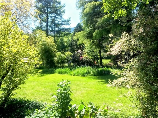 Grand Gîte Du Lac D'annecy - Talloires-Montmin