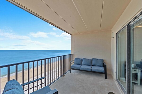 Extraordinary Oceanfront Penthouse - Unit 1211 - Ocean Pines, MD