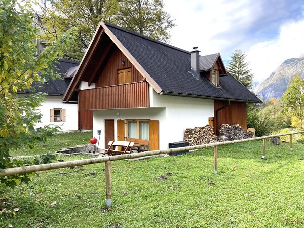 Serene 3-bedroom House By The Bohinj Lake With Wifi - Stara Fužina