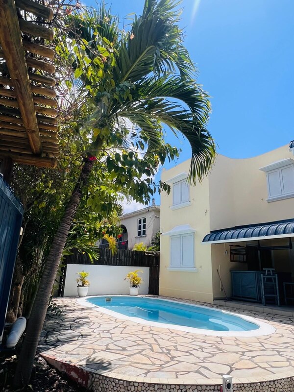 Salty Chateau: Private Exquisite Mauritian Getaway - Mauritius