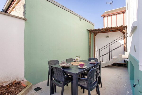 Villa 106 - Deauville, Located Just A Few Minutes' Walk From The Town Center. - Deauville