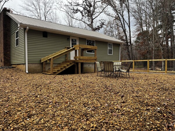 Cozy 2-bedroom Cabin In Charming Lexington With Wifi, Ac - Natchez Trace State Park, Wildersville